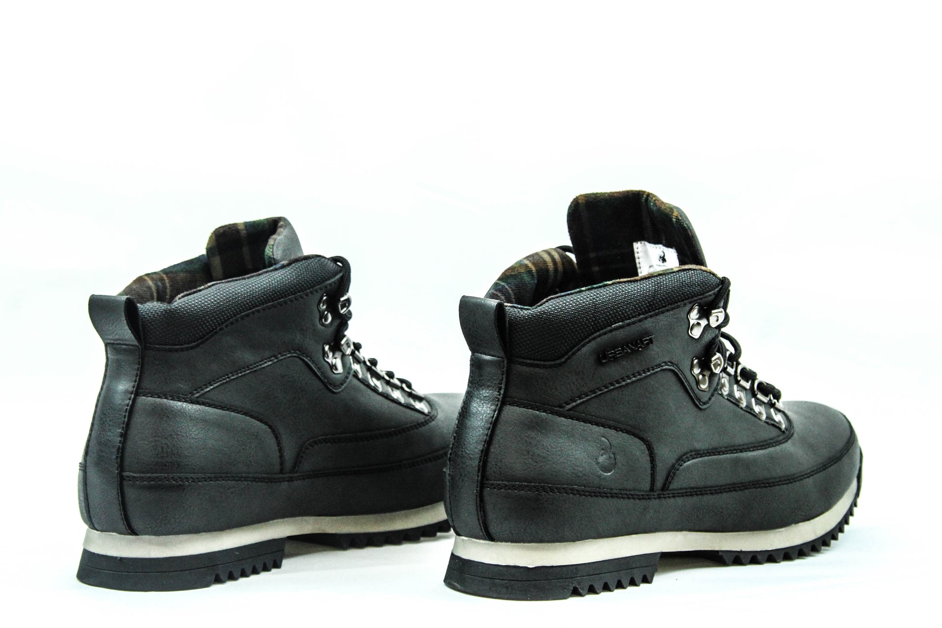 UrbanArt Crocco 22 Black Boot